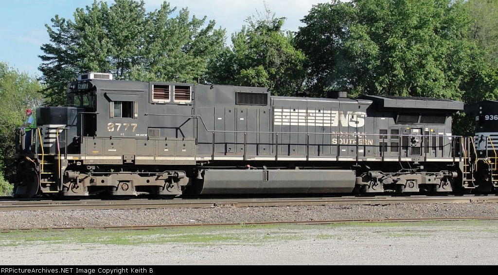 NS 8777